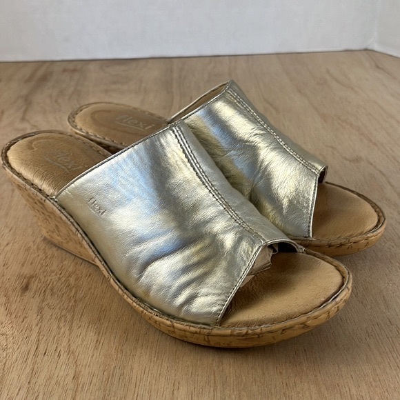 Flexi | Shoes | Flexi Wedge Slide Sandals Womens Size 85 Color Metallic ...